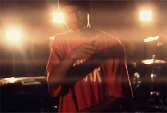 MC Sant participa de clipe de banda carioca de Rock | Vai Ser Rimando